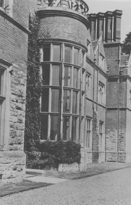 New St Alban's Court House & Old Court House in Nonington picture ...