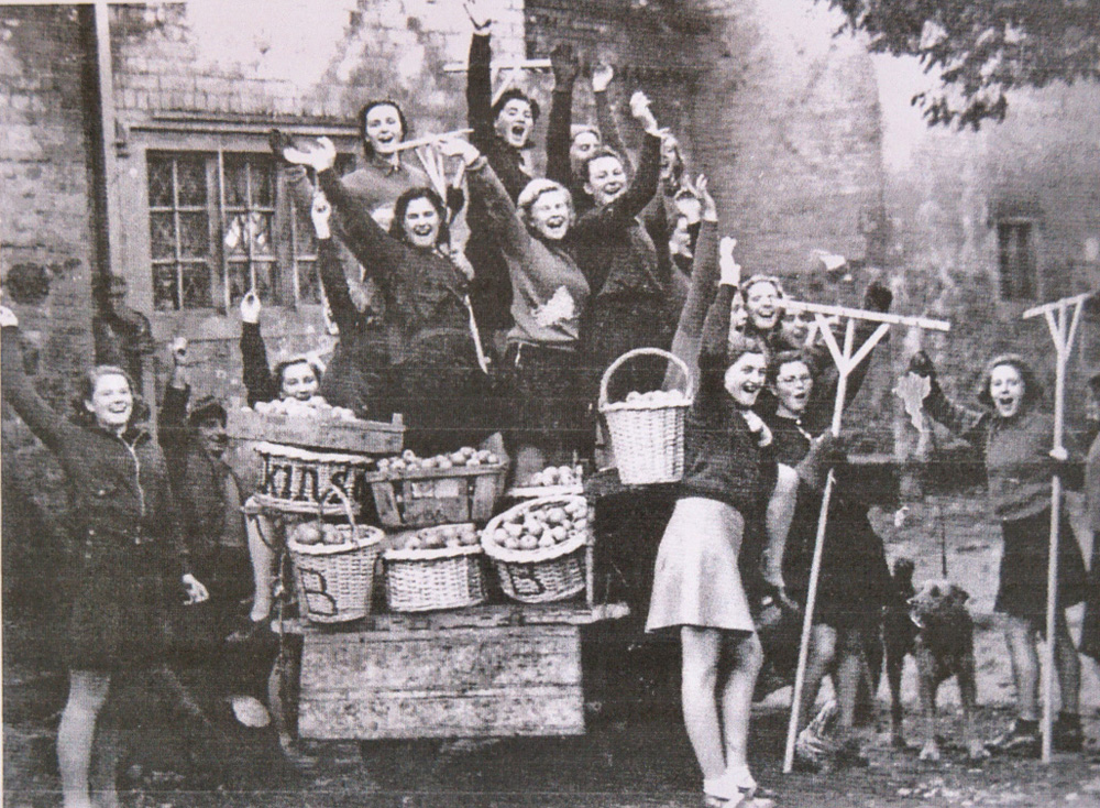 Nonington College during World War II by Stephen Burke